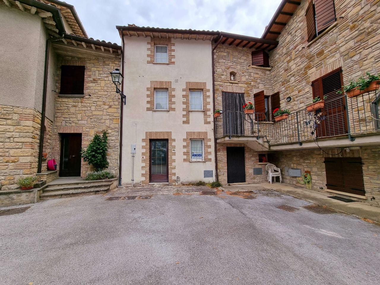 Porzione di casa in vendita a Gualdo Tadino