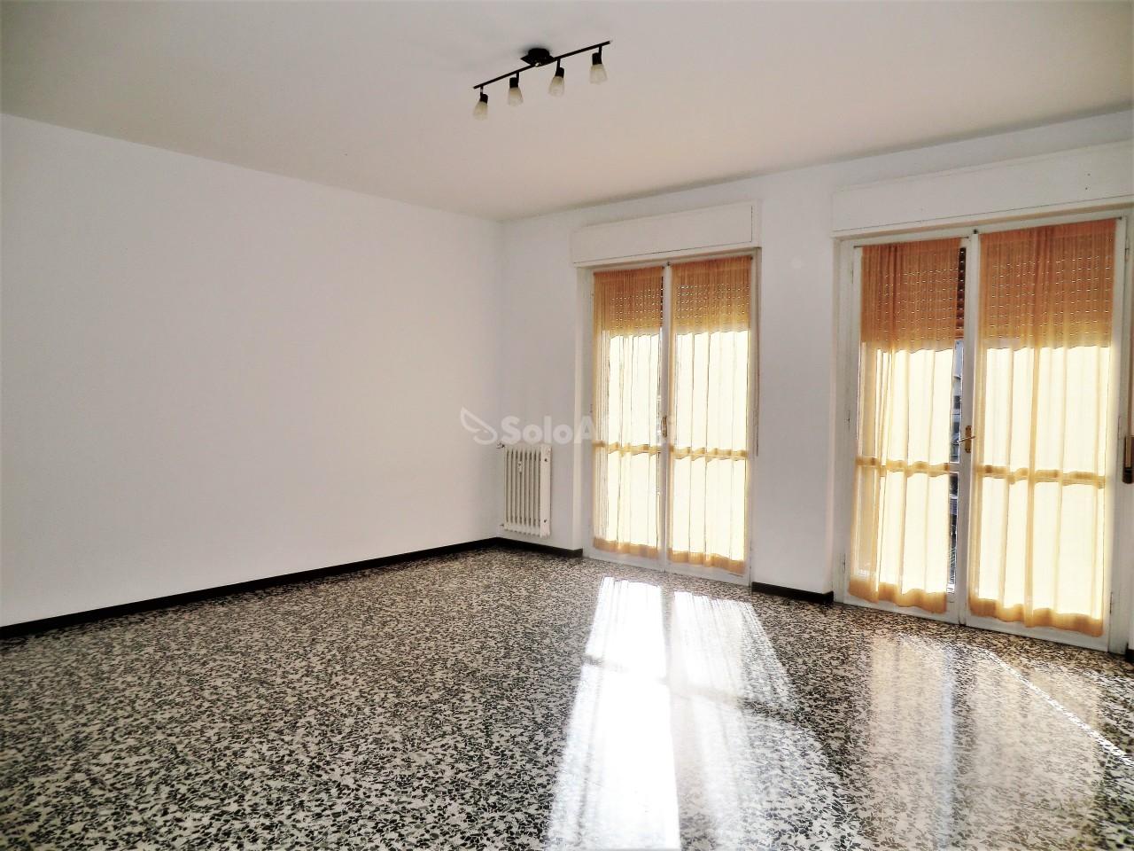 Appartamento in affitto a Canzo