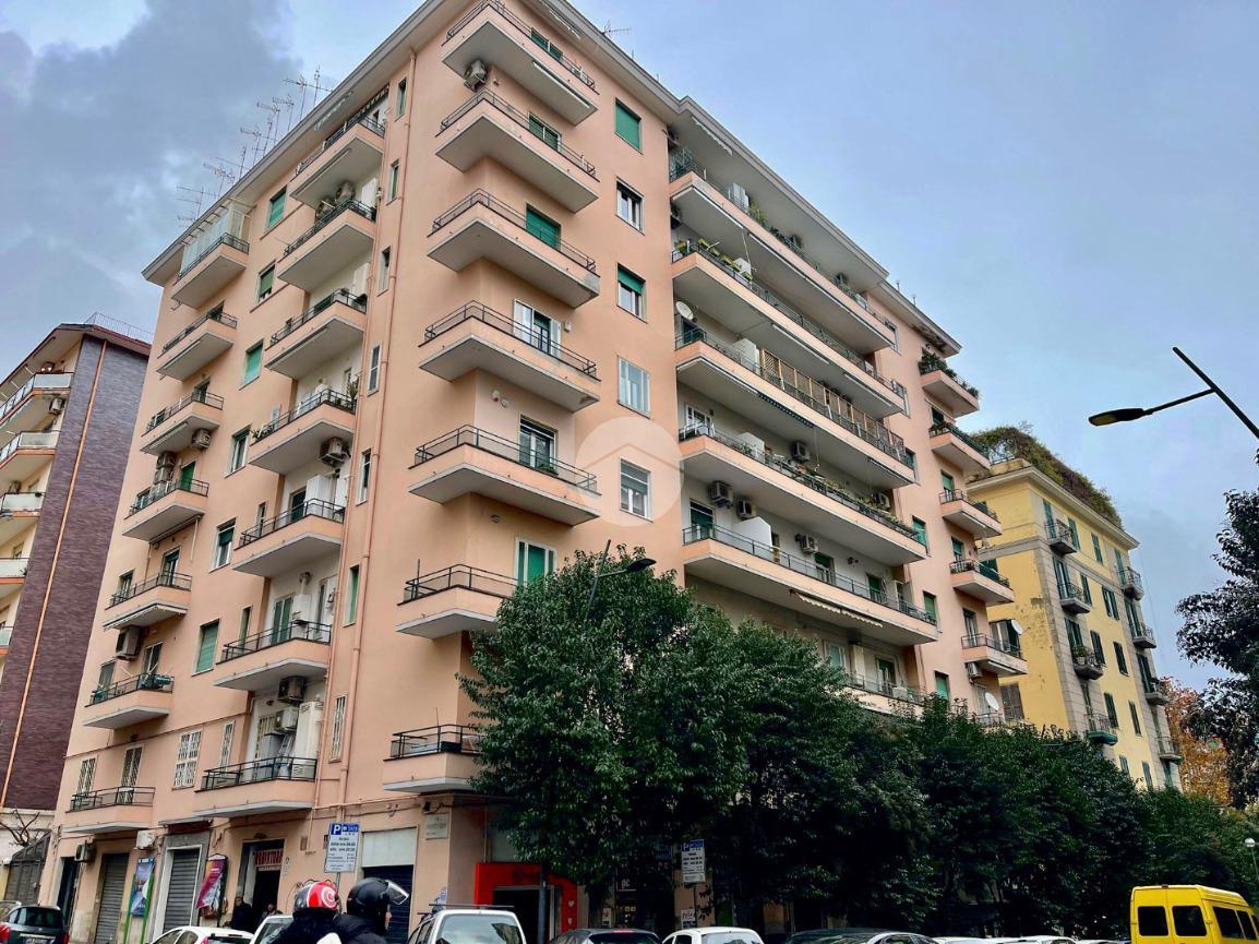 Appartamento in affitto a Napoli