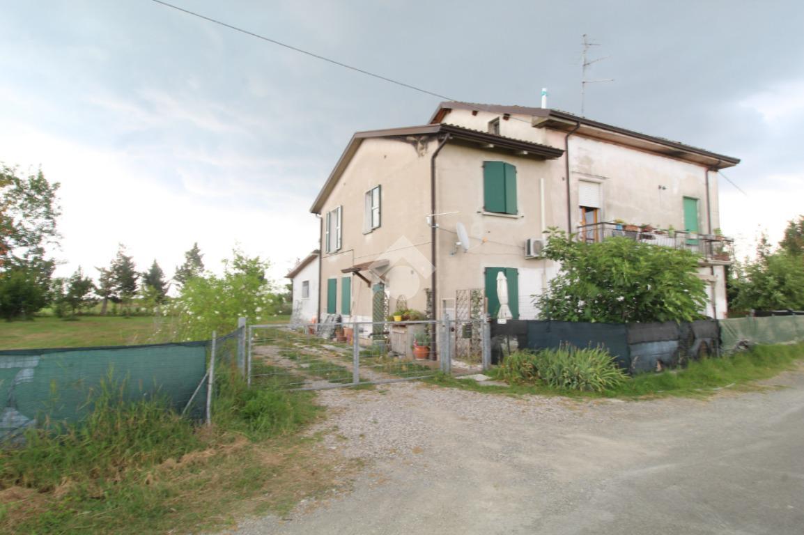 Appartamento in vendita a Cadelbosco Di Sopra