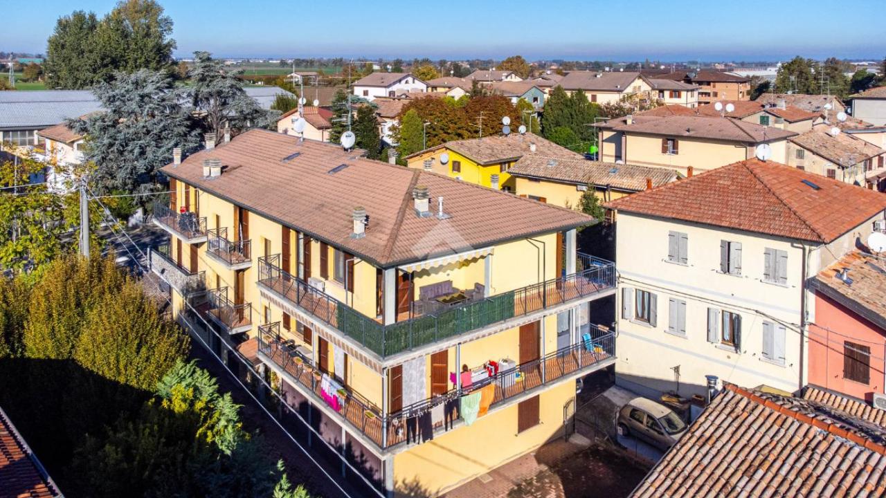 Appartamento in vendita a Cadelbosco Di Sopra