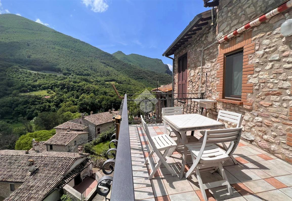 Appartamento in vendita a Ferentillo