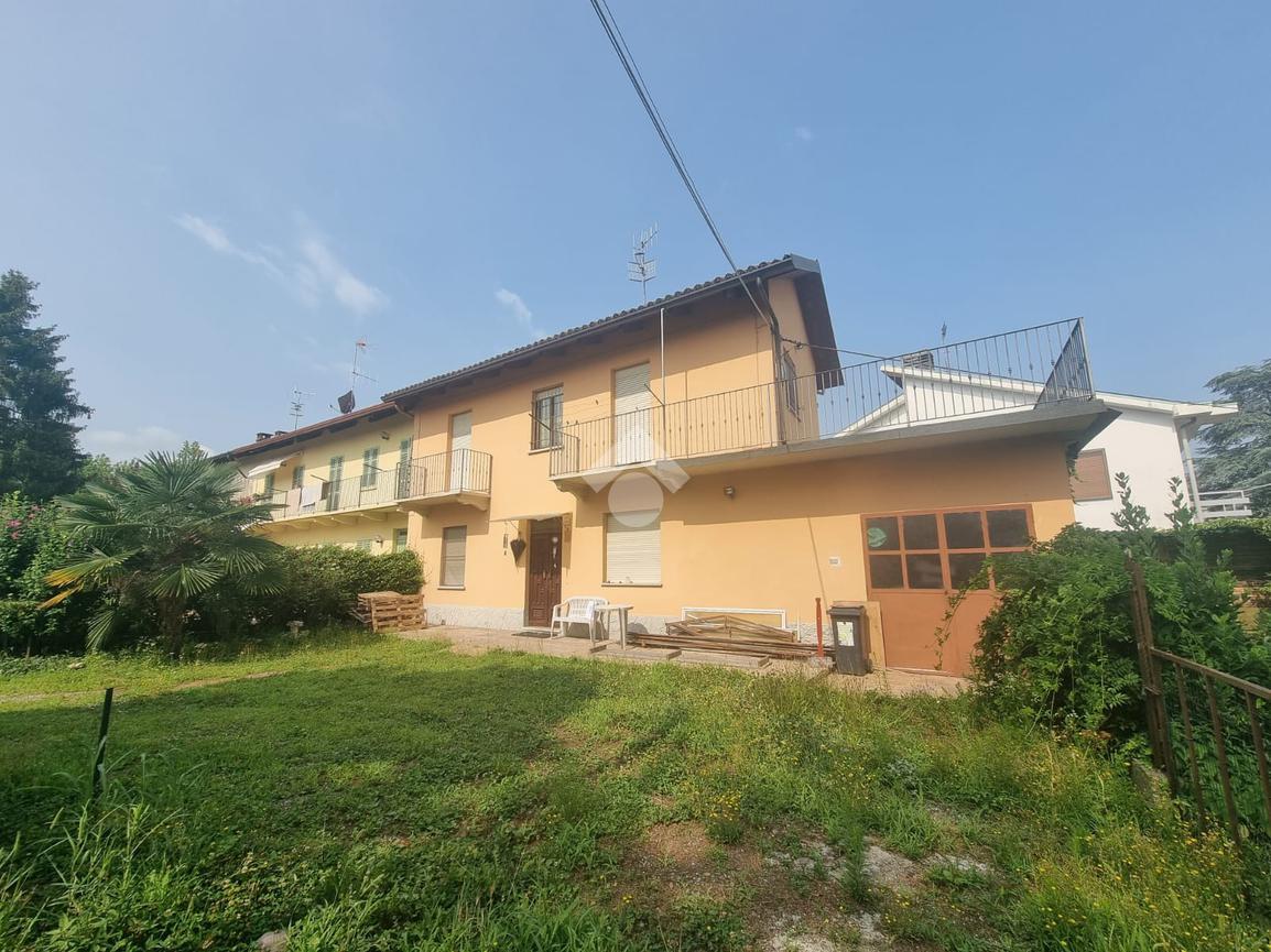 Casa indipendente in vendita a Gassino Torinese