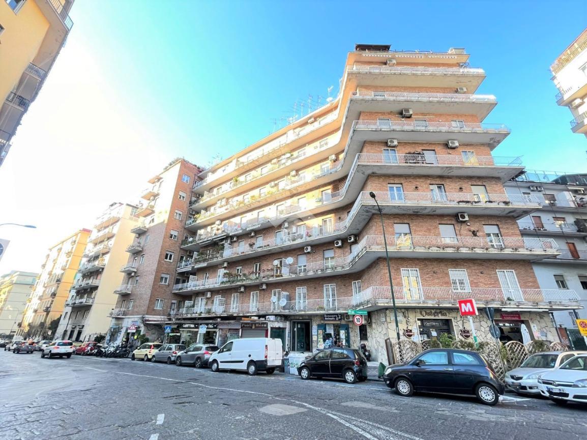 Appartamento in vendita a Napoli