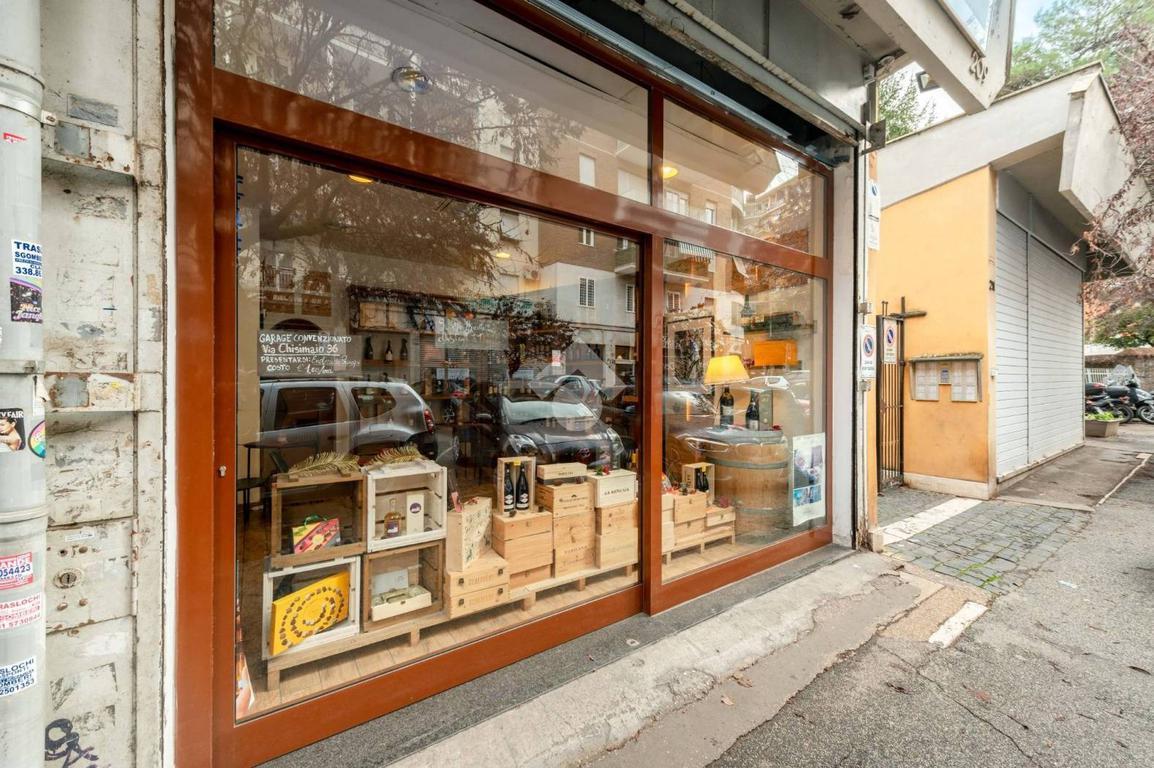 Negozio in vendita a Roma