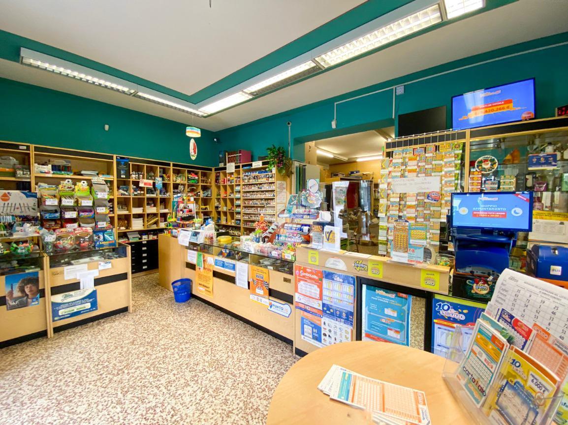 Negozio in vendita a Manerbio