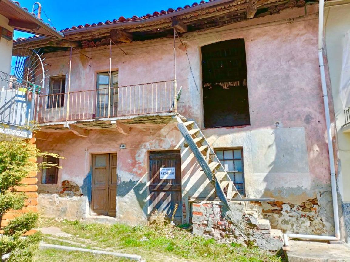 Rustico in vendita a Vallo Torinese