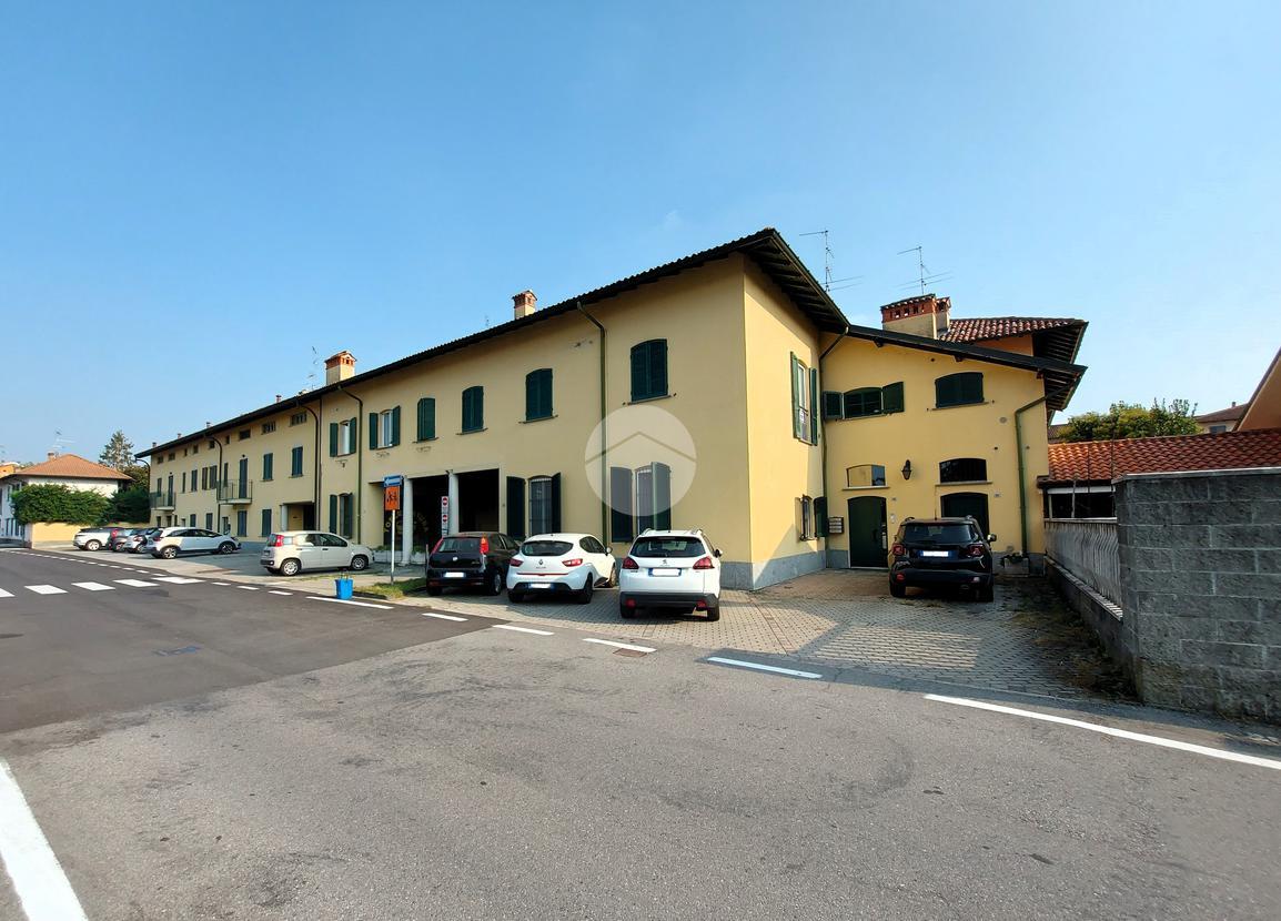 Appartamento in vendita a Marcallo Con Casone