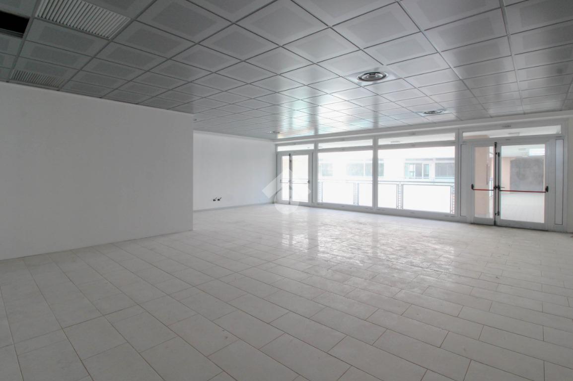 Ufficio in vendita a Chiari