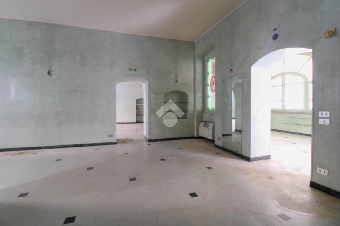 Negozio in vendita a Chiari