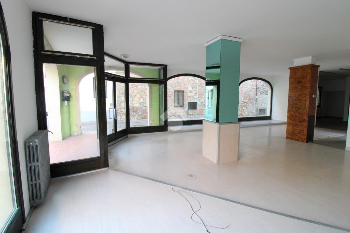 Negozio in vendita a Rudiano