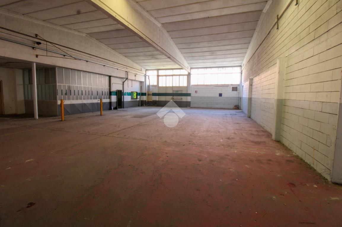 Capannone in vendita a Orzinuovi