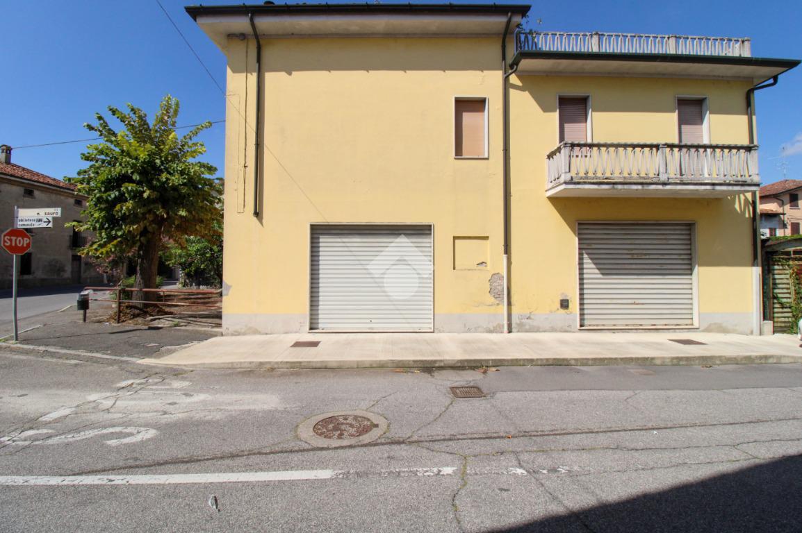 Negozio in affitto a Orzivecchi