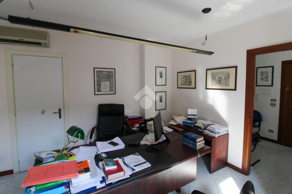 Ufficio in affitto a Orzinuovi