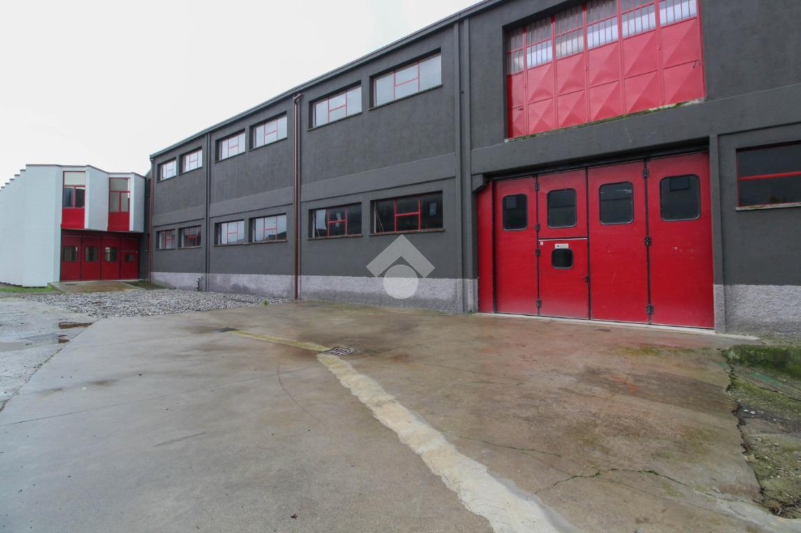 Capannone in vendita a Pontoglio