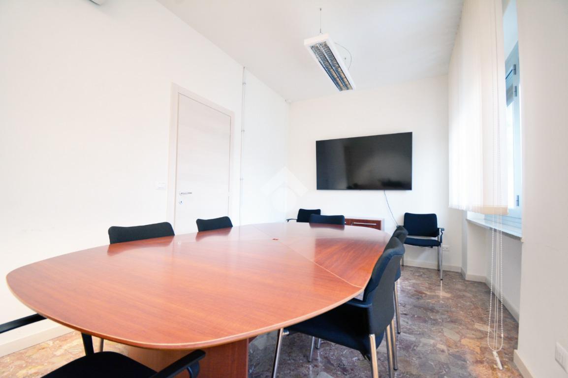 Ufficio in affitto a Torino