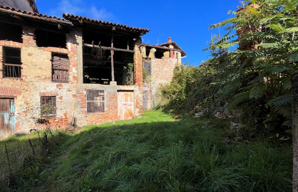 Rustico in vendita a Zumaglia