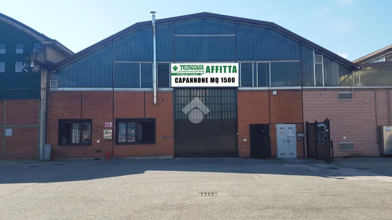 Capannone in affitto a Senago