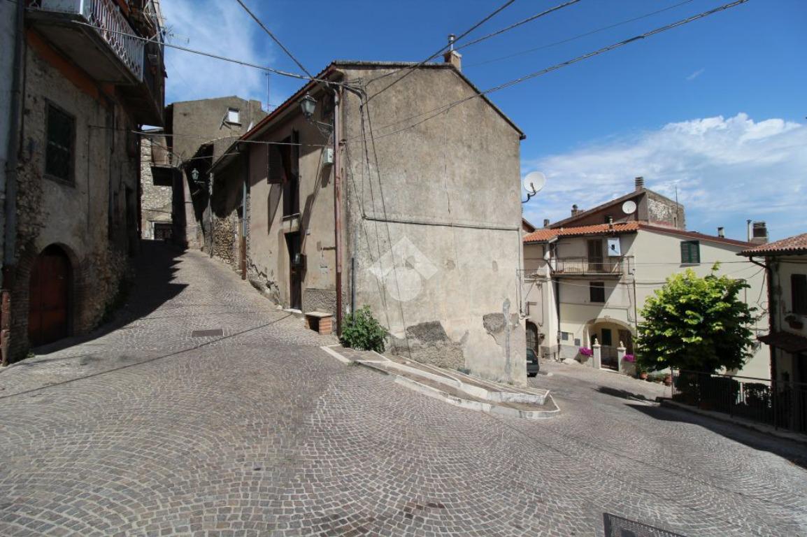 Appartamento in vendita a Scandriglia