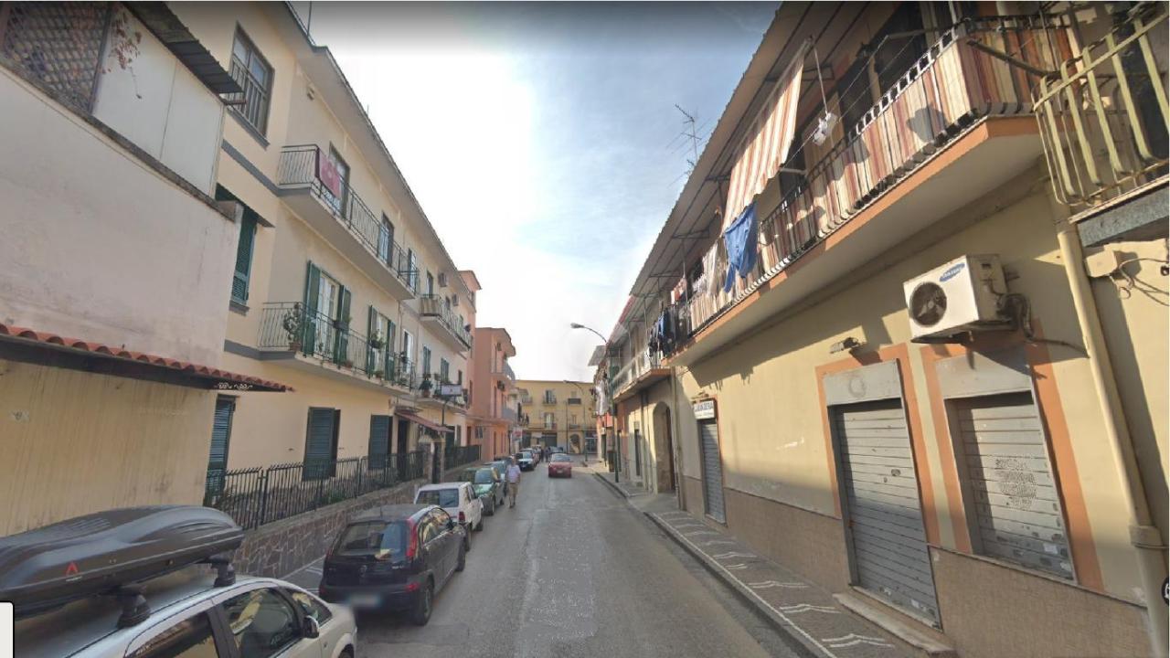 Box in vendita a Arzano