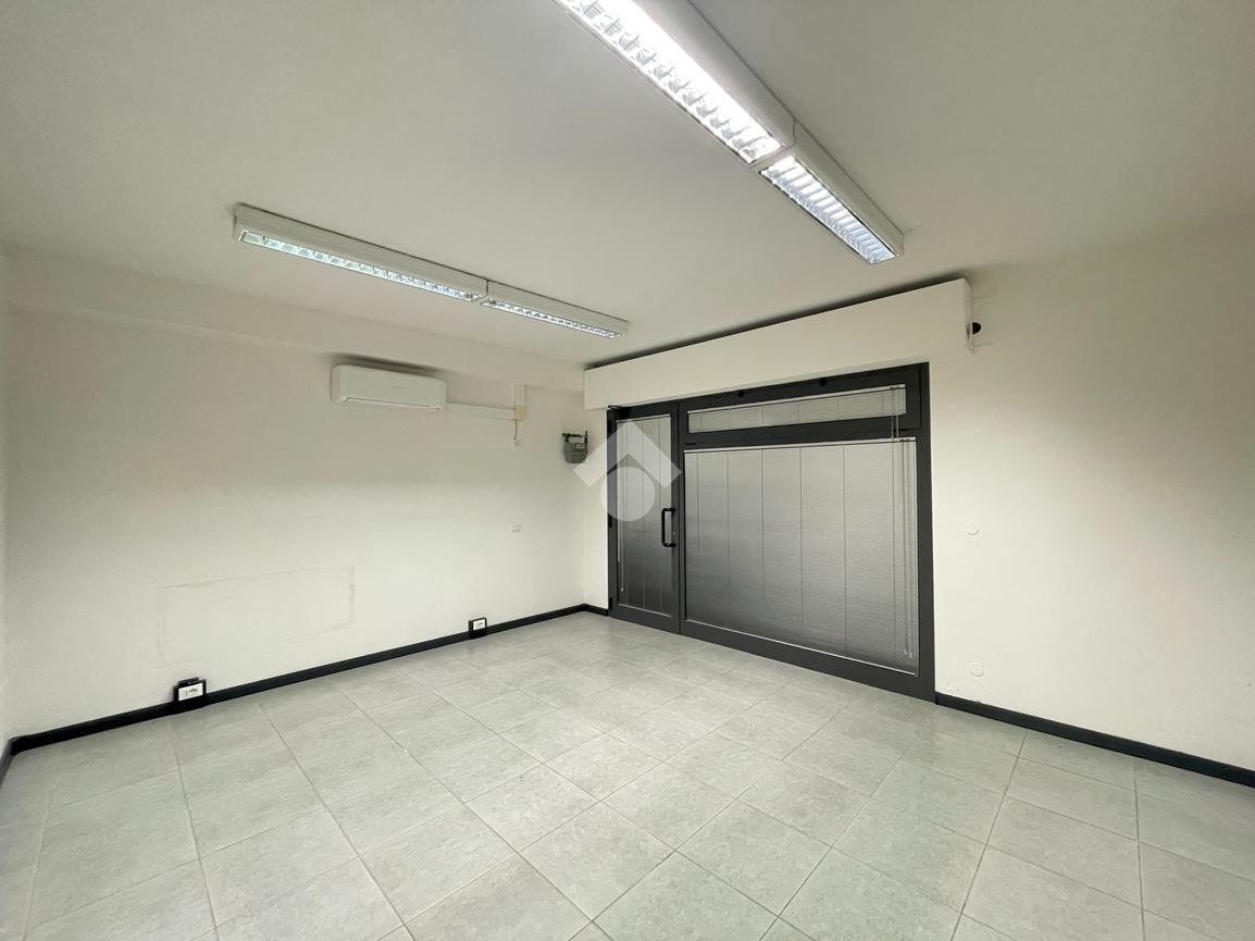 Ufficio in vendita a Carpi