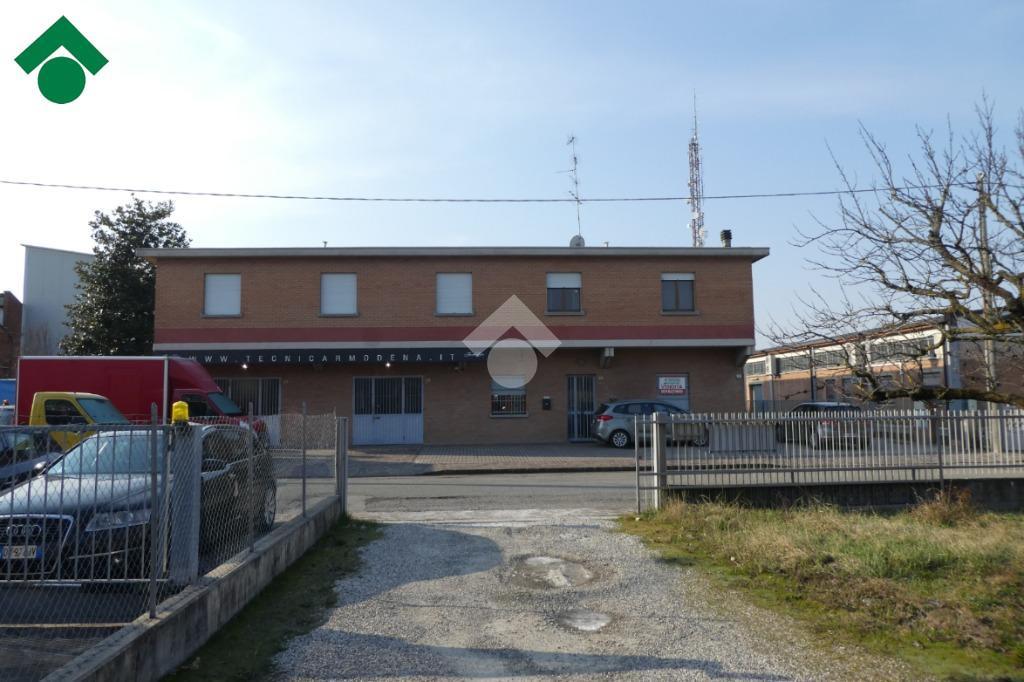 Capannone in vendita a Carpi