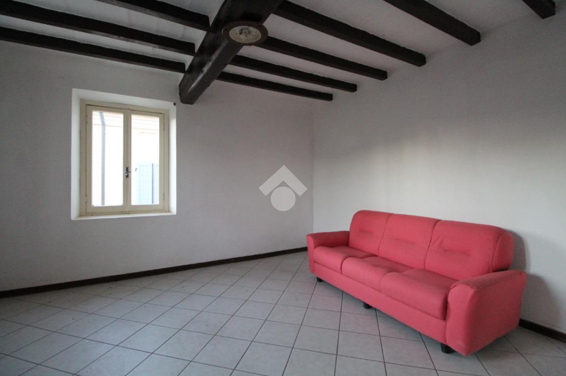 Appartamento in vendita a Traversetolo