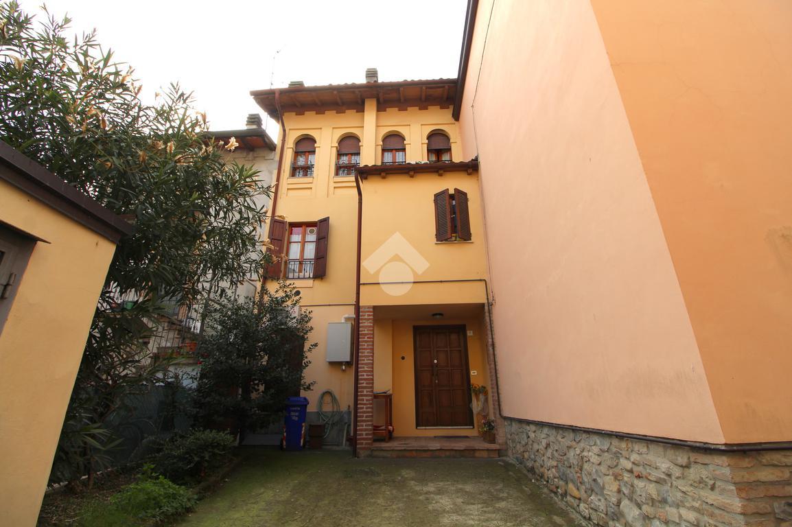 Casa indipendente in vendita a Traversetolo