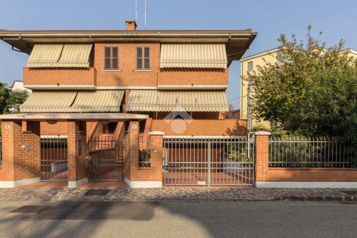 Villa in vendita a Carpi