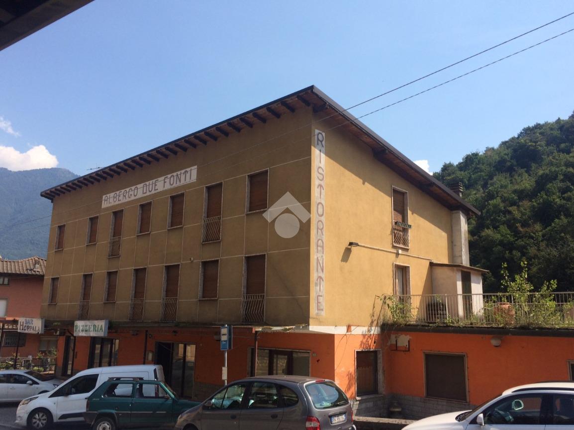 Albergo in vendita a Darfo Boario Terme