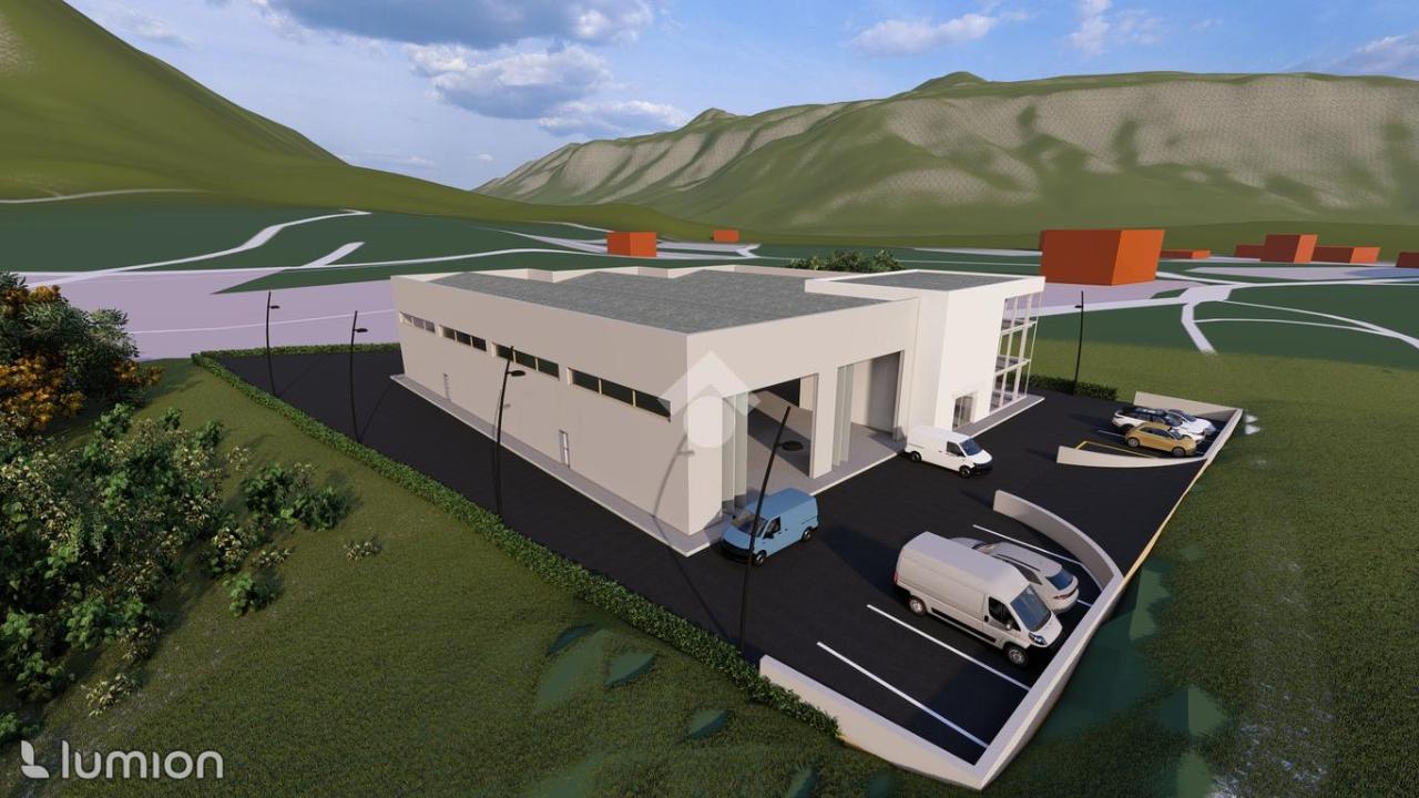 Capannone in vendita a Sovere