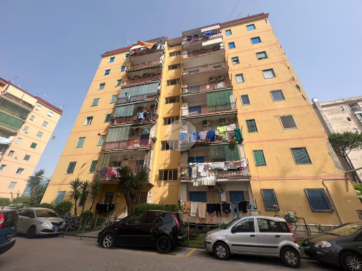 Appartamento in vendita a Napoli