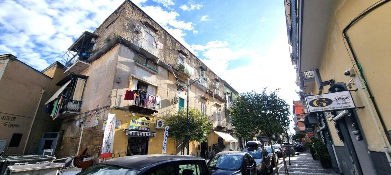 Appartamento in vendita a Napoli