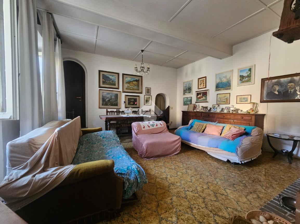 Casa indipendente in vendita a Robecco Sul Naviglio