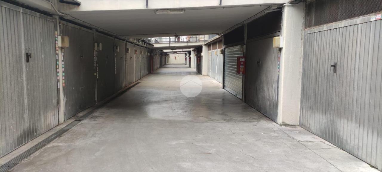 Box in vendita a Roma