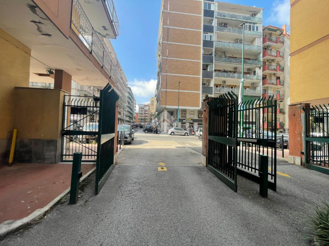 Ufficio in affitto a Napoli