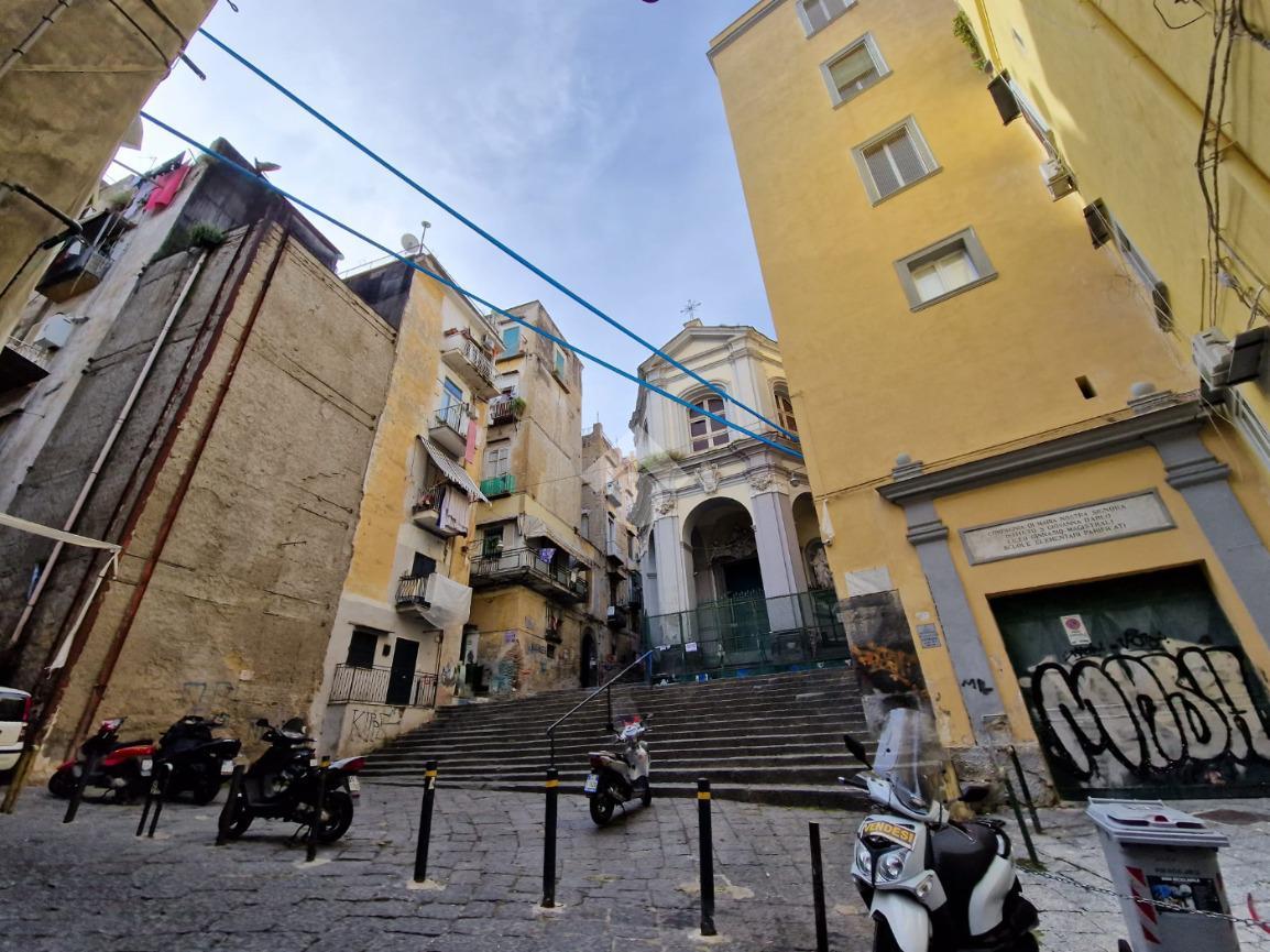 Appartamento in vendita a Napoli