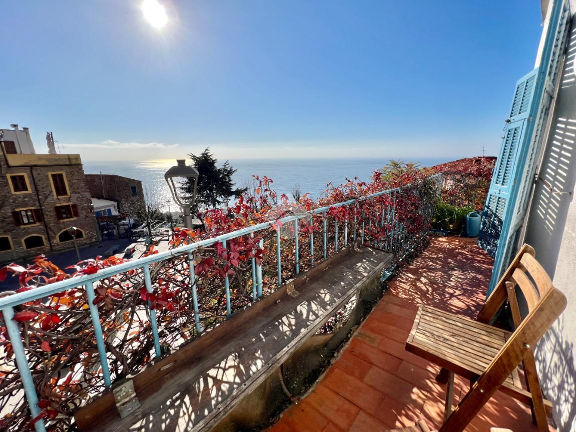 Rustico in vendita a Costarainera