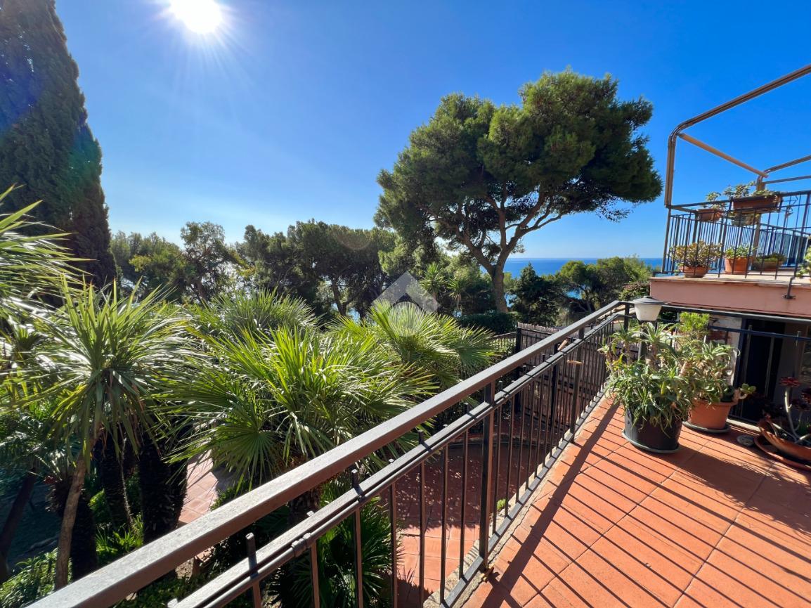 Appartamento in vendita a Imperia