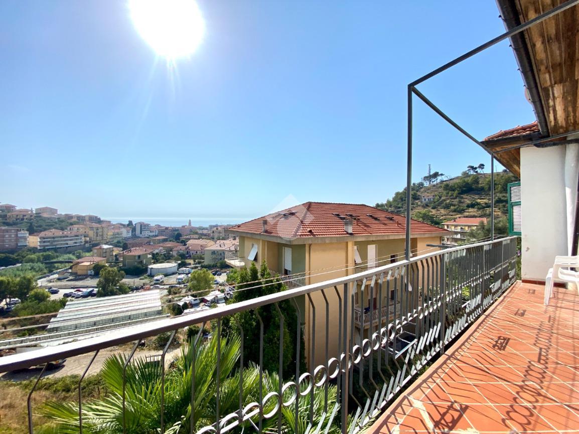 Villa in vendita a Costarainera