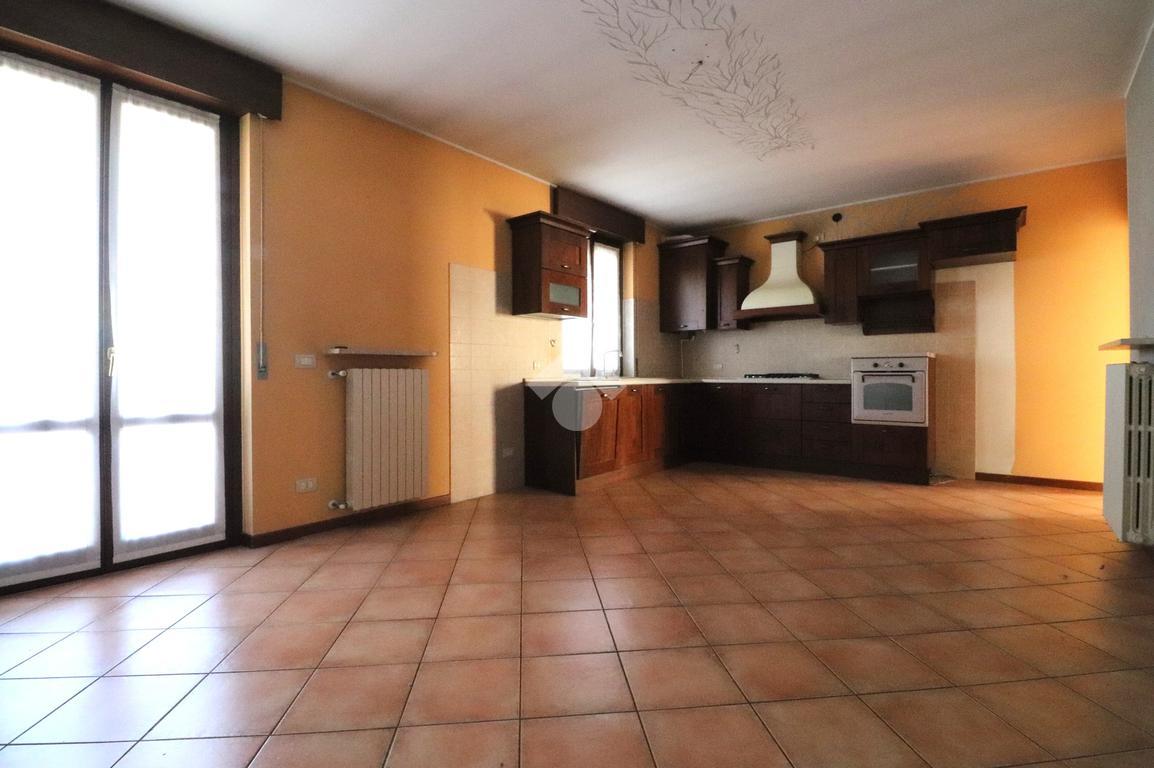 Appartamento in vendita a Roverbella