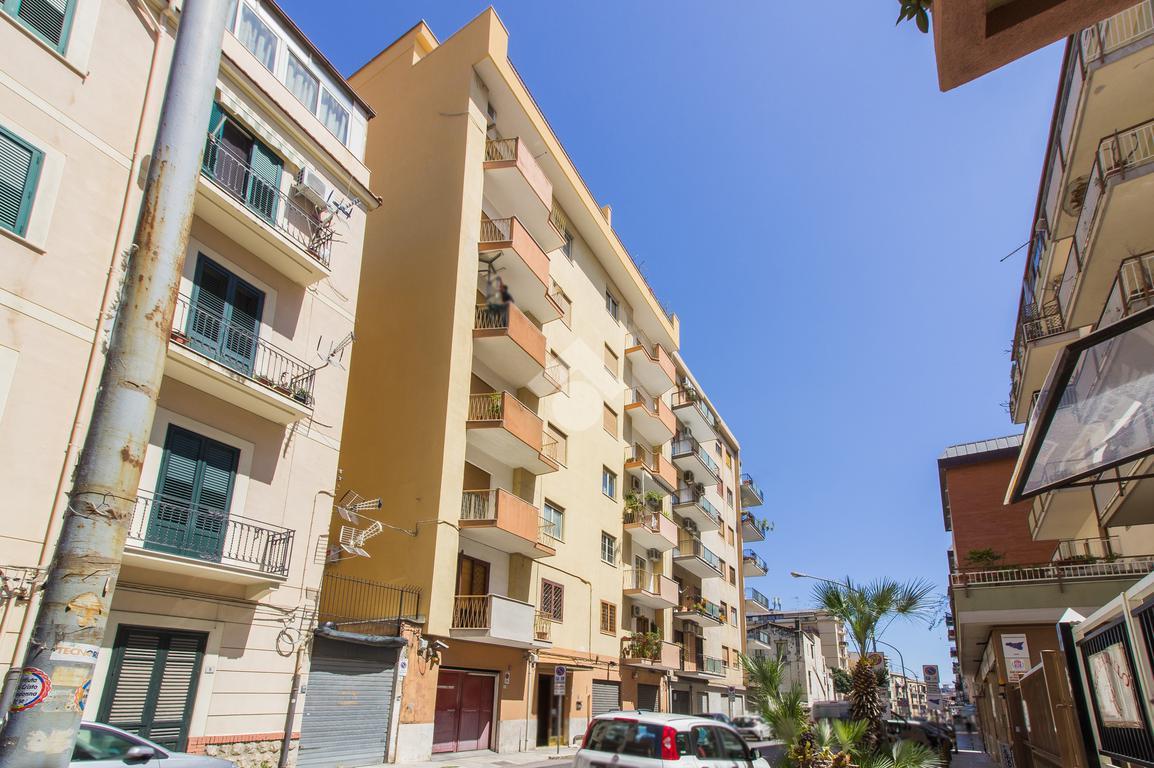 Appartamento in vendita a Palermo