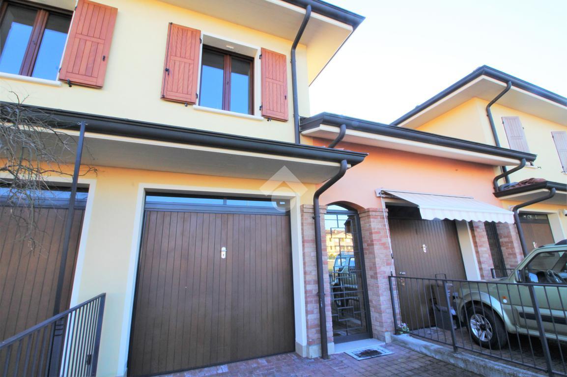 Appartamento in vendita a Campagnola Emilia