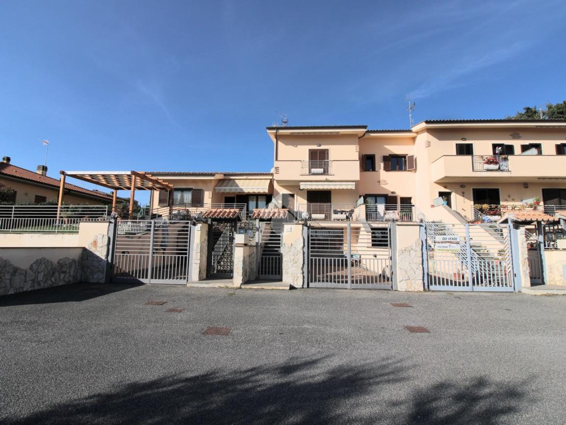 Villa a schiera in vendita a Montopoli Di Sabina
