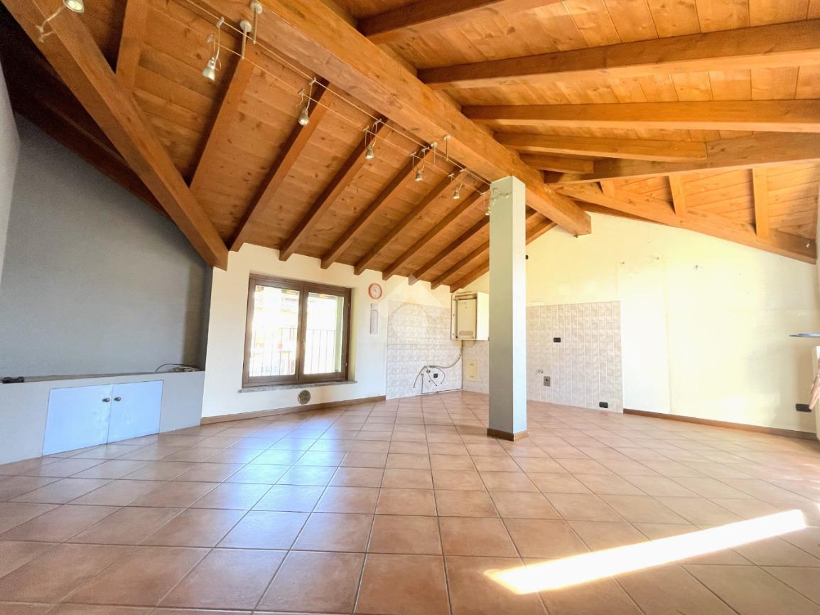 Appartamento in vendita a Pandino