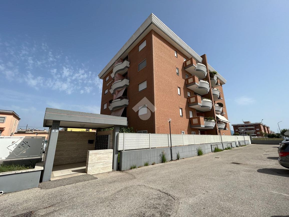 Appartamento in vendita a Aprilia