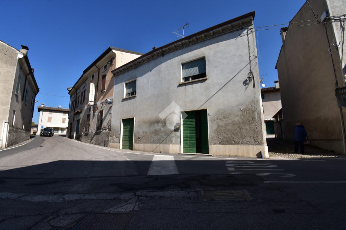 Casa indipendente in vendita a Cavriana