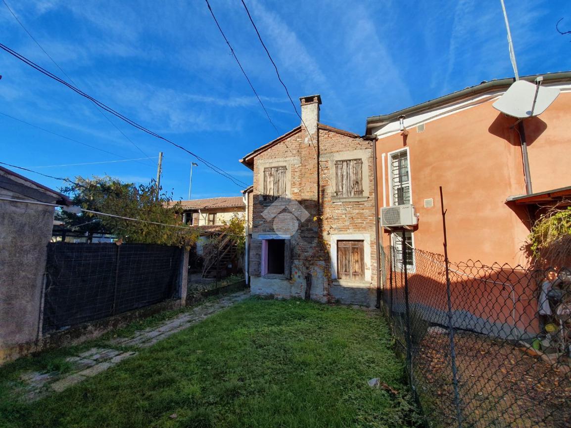 Rustico in vendita a Castelfranco Veneto