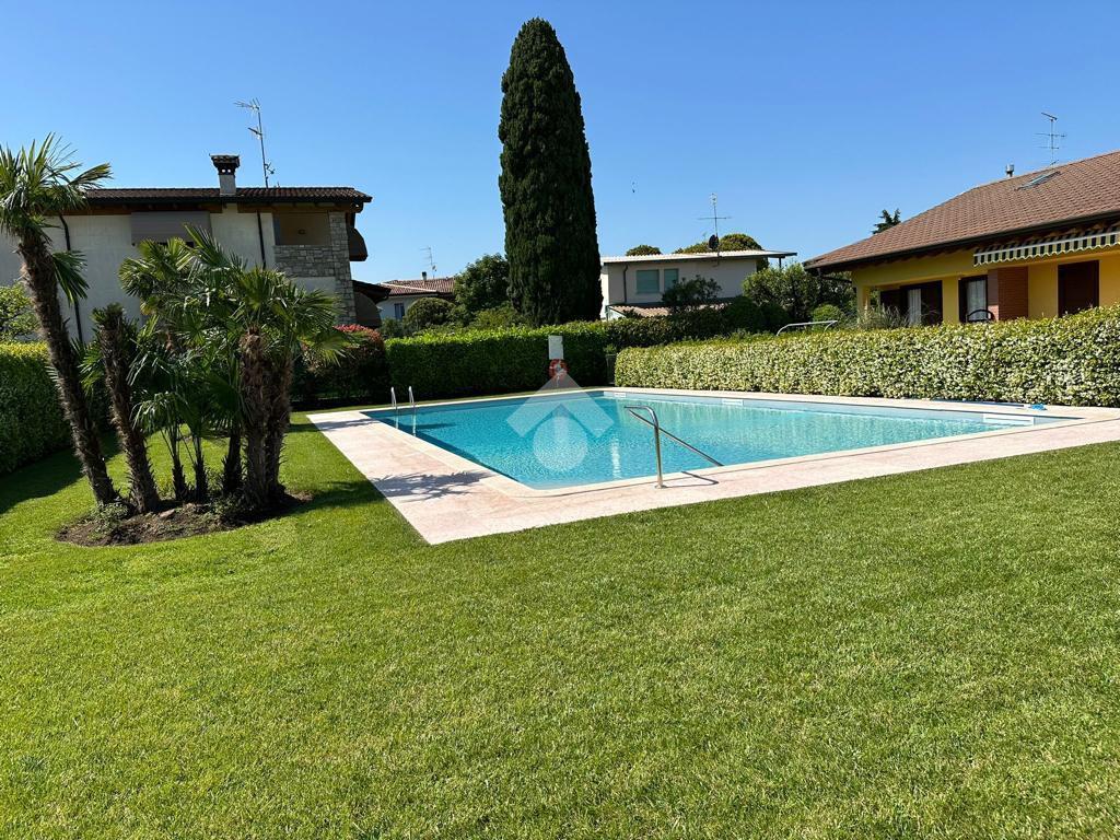 Appartamento in vendita a Desenzano Del Garda