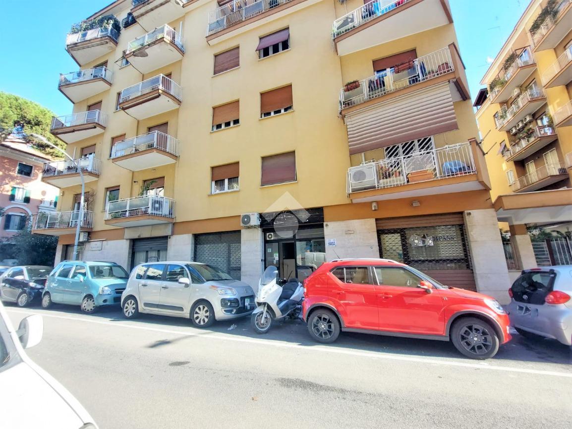 Negozio in vendita a Roma